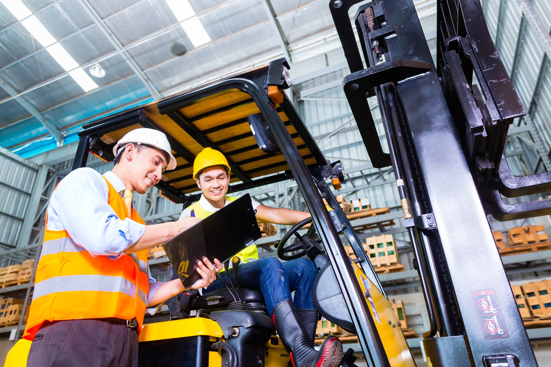 5 Key Forklift Rules and Regulations in the UK in 2025 To Be Aware Of | TCM