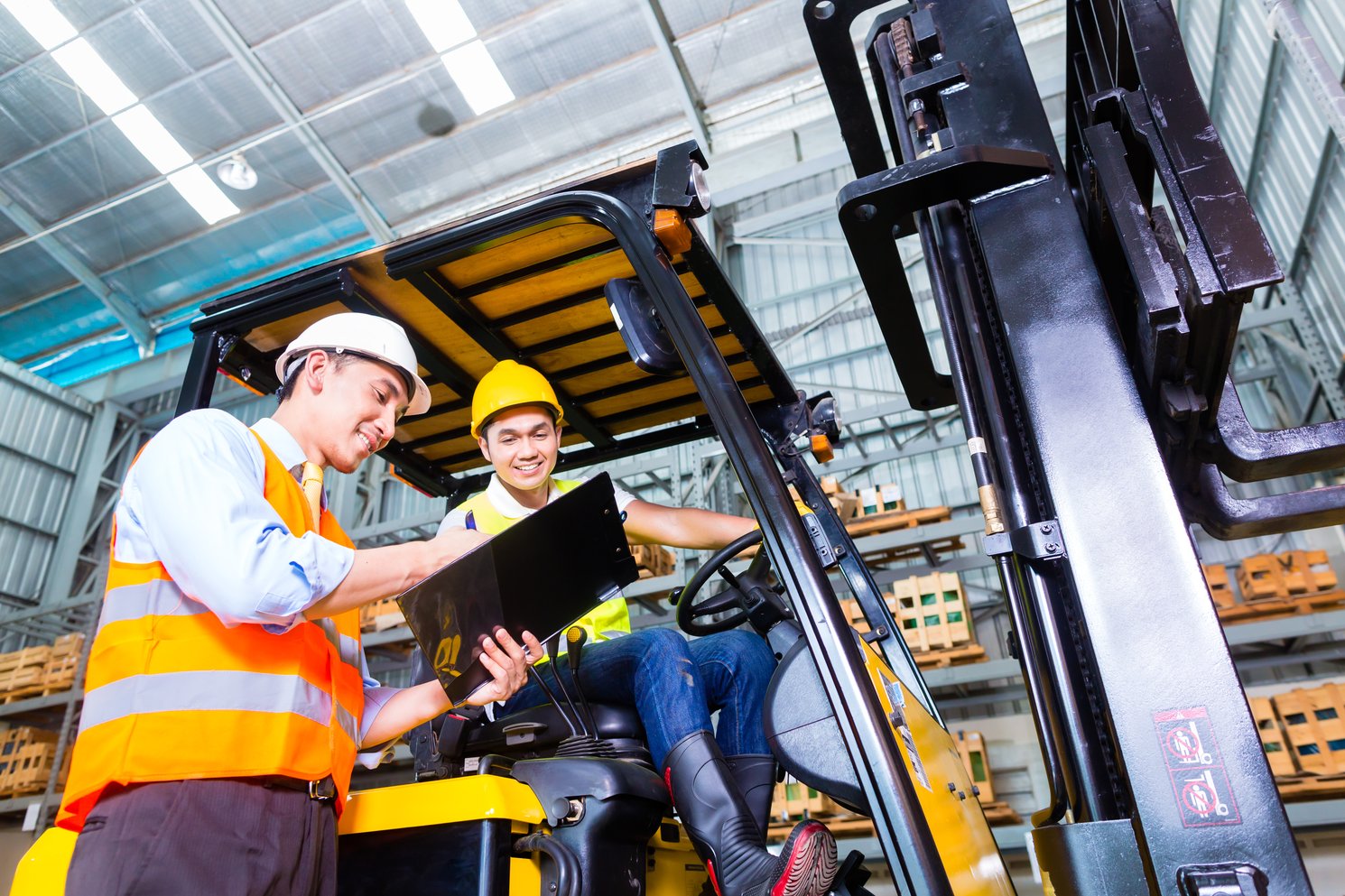 5 Key Forklift Rules and Regulations in the UK in 2025 To Be Aware Of | TCM